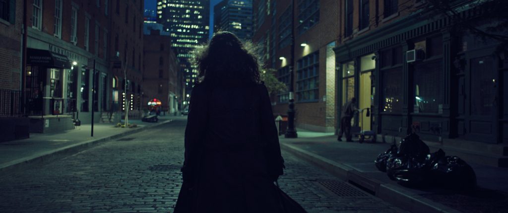 Above the Shadows | Film-Rezensionen.de