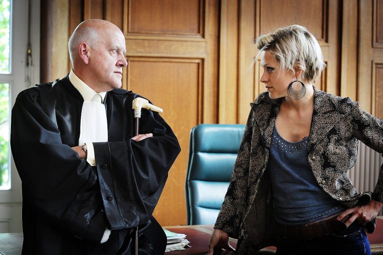 Code 37 Staffel 2 Szene 4 | Film-Rezensionen.de