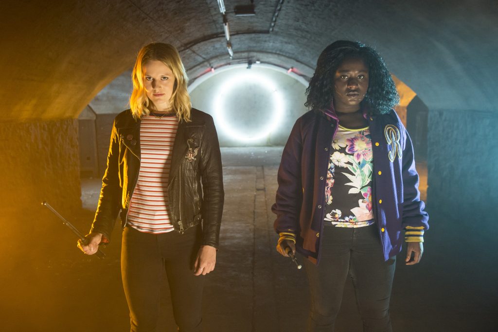 Crazyhead – Staffel 1 | Film-Rezensionen.de