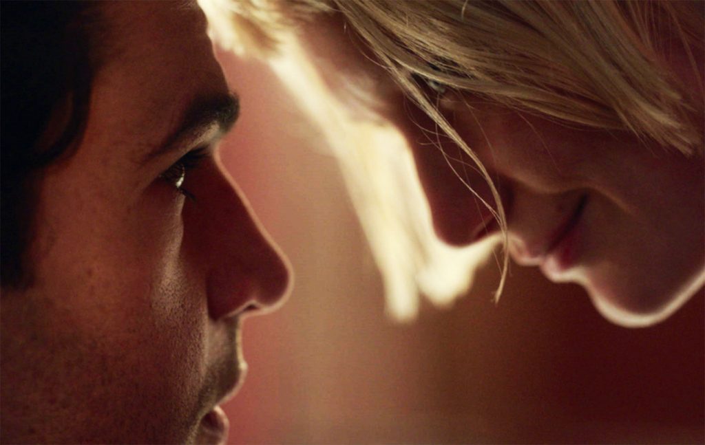 Piercing | Film-Rezensionen.de