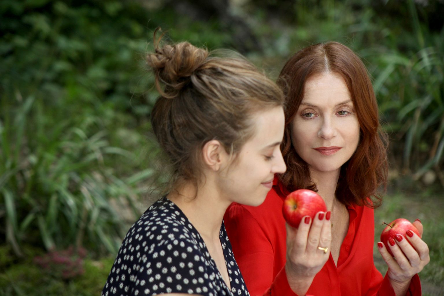 Lou de Laâge | Film-Rezensionen.de