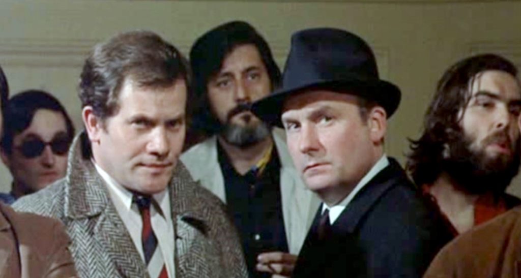 Ein Bulle sieht rot | Film-Rezensionen.de