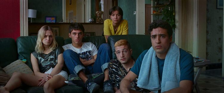 Atomic Summer Szene 7 | Film-Rezensionen.de