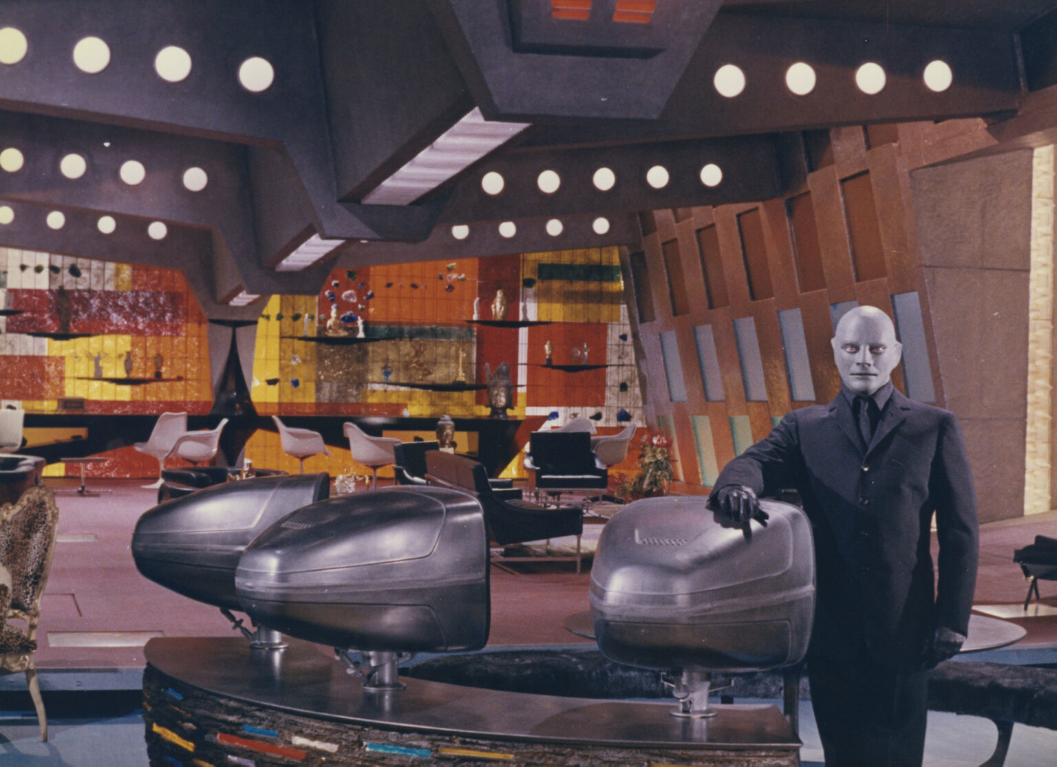 Fantomas gegen Interpol | Film-Rezensionen.de