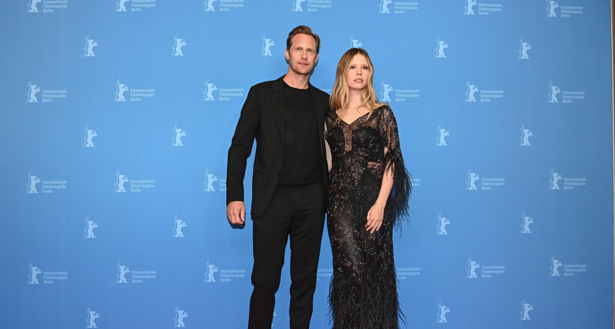 Alexander Skarsgård / Mia Goth [Interview] | Film-Rezensionen.de