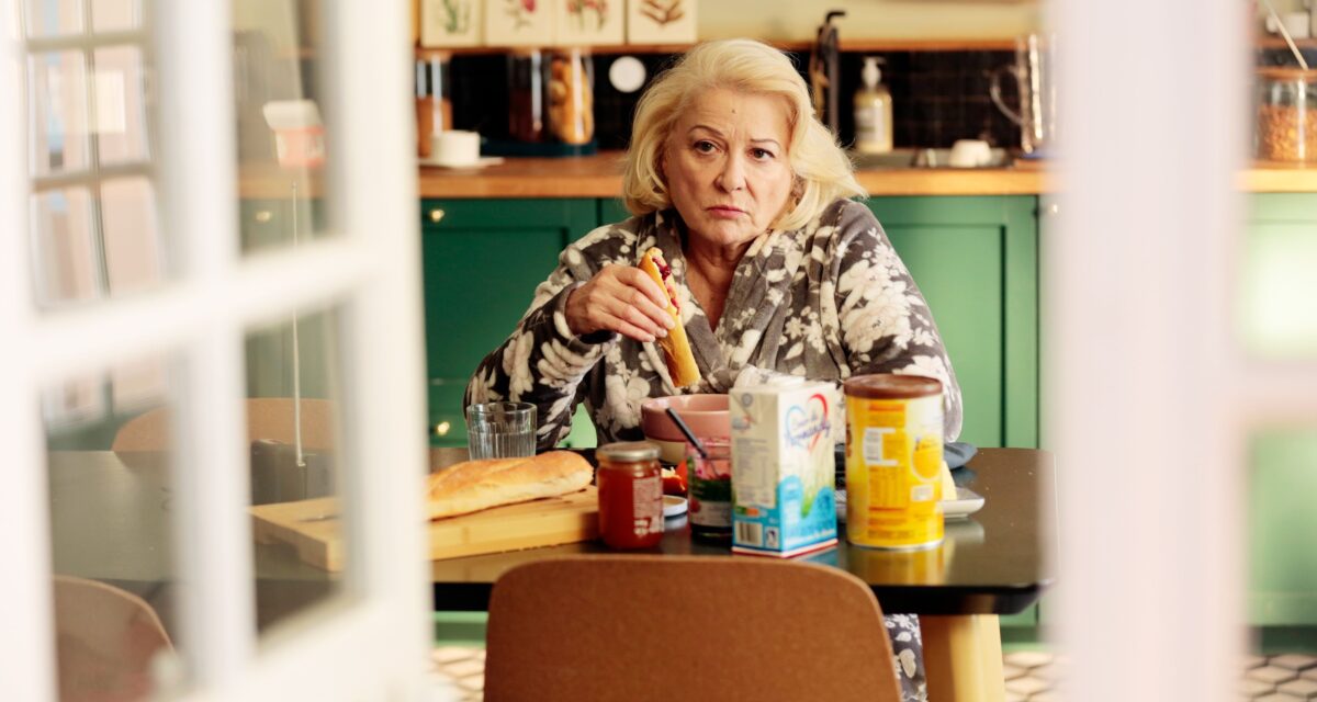 Willkommen im Hotel Mama | Film-Rezensionen.de