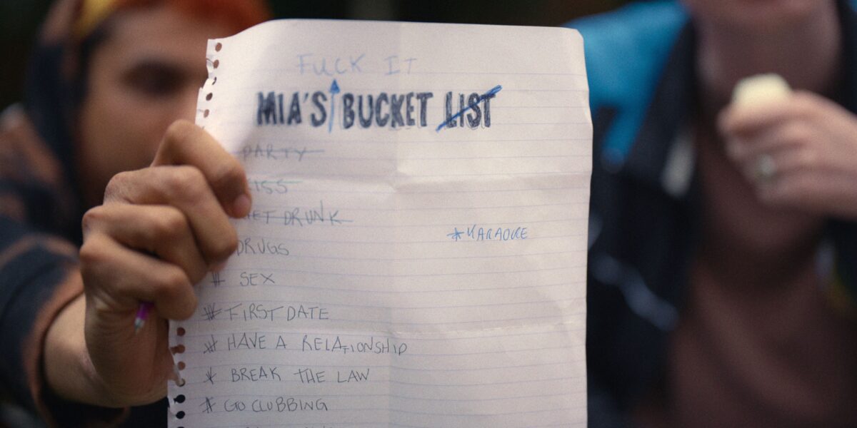 Everything Now Staffel 1 Szene 8 | Film-Rezensionen.de