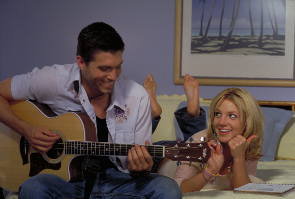 Not a Girl – Crossroads [Gewinnspiel zum Kinostart] | Film-Rezensionen.de