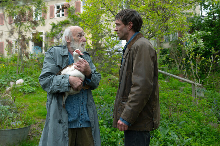 Dunkle Wasser (2023) | Film-Rezensionen.de