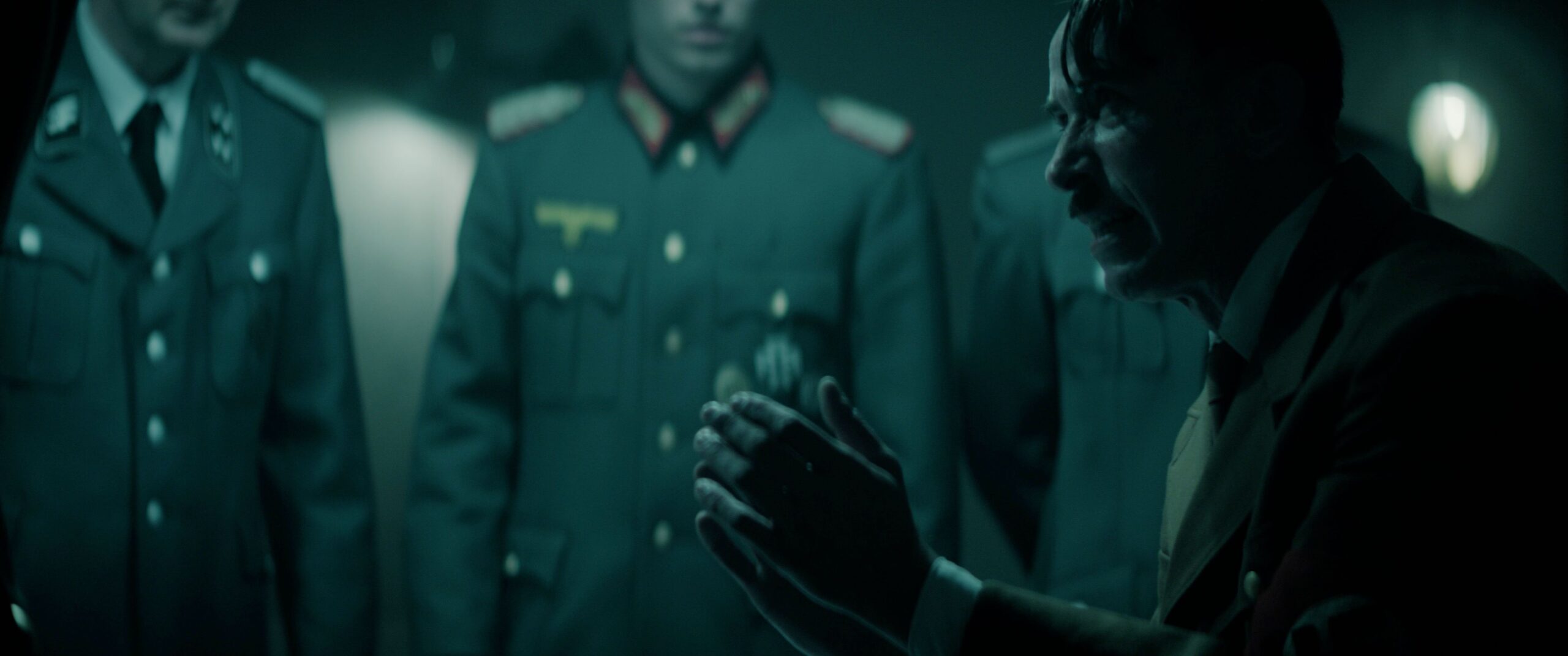 Hitler und die Nazis Szene 1 | Film-Rezensionen.de Hitler und die Nazis Szene 1 | Film-Rezensionen.de