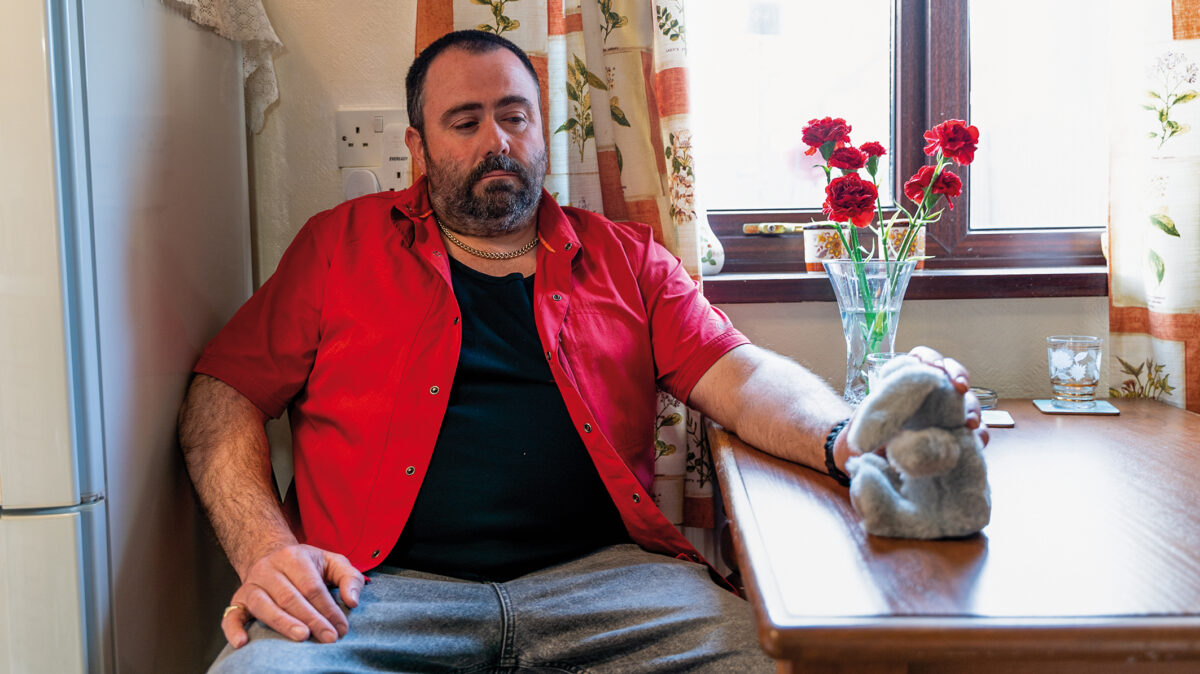 Chuck Chuck Baby Szenenbild 06 | Film-Rezensionen.de