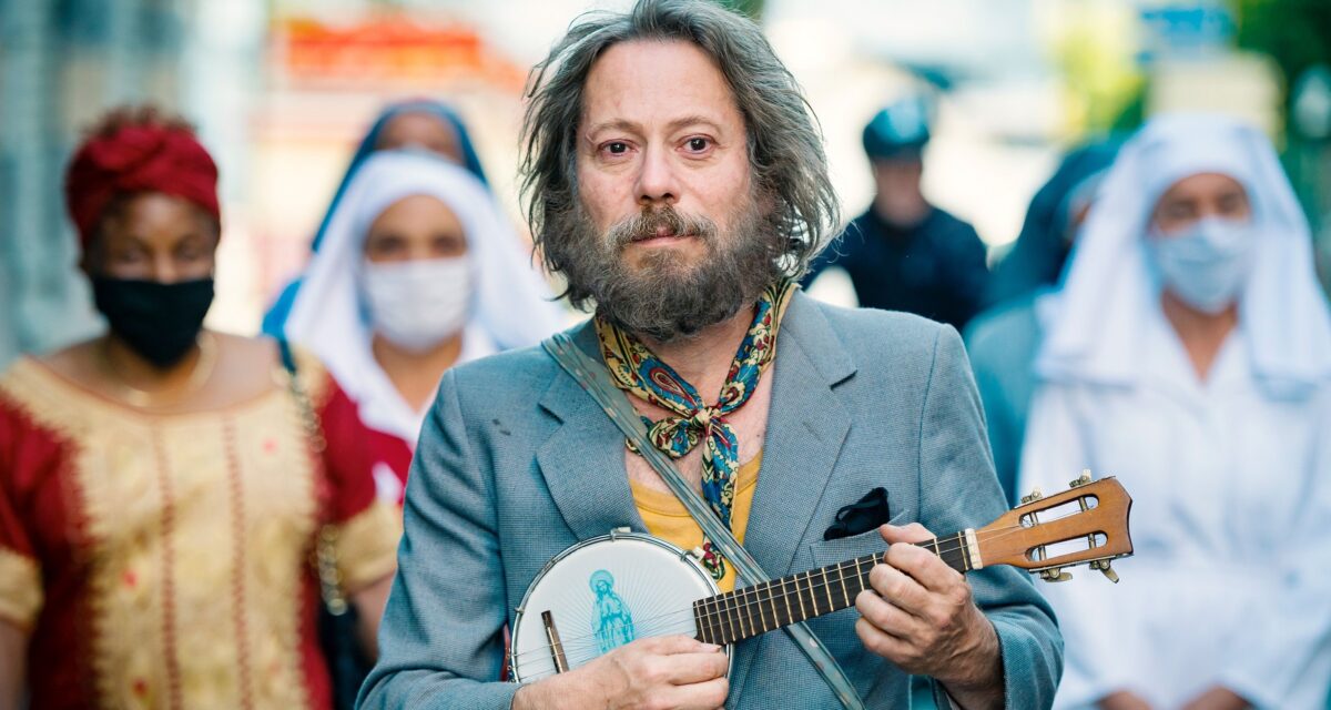 Willkommen im Hotel Mama | Film-Rezensionen.de