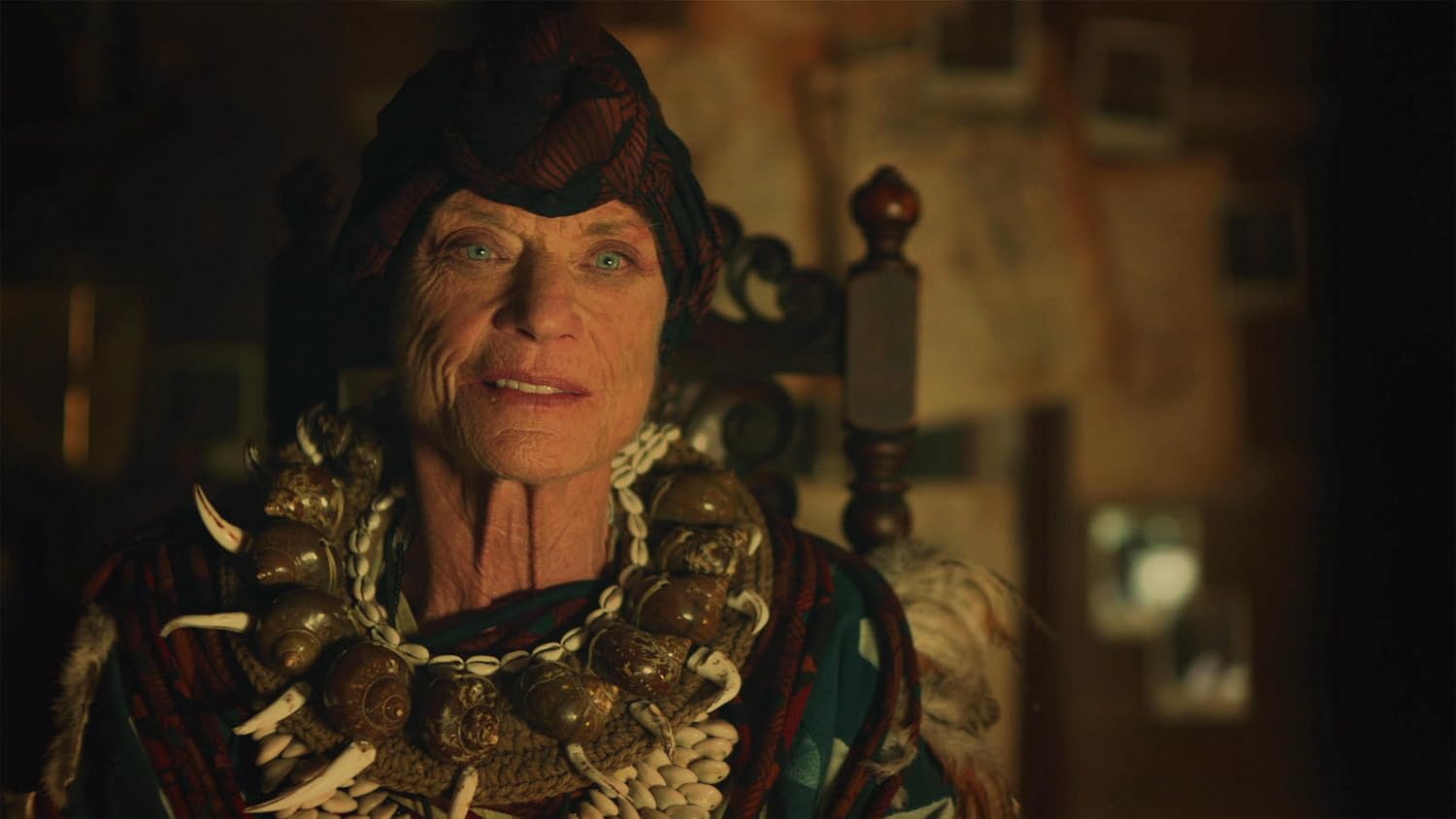 Cursed (2022) | Film-Rezensionen.de