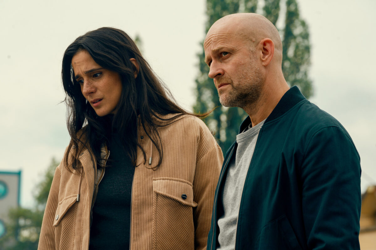 Jenseits der Spree: Abserviert | Film-Rezensionen.de