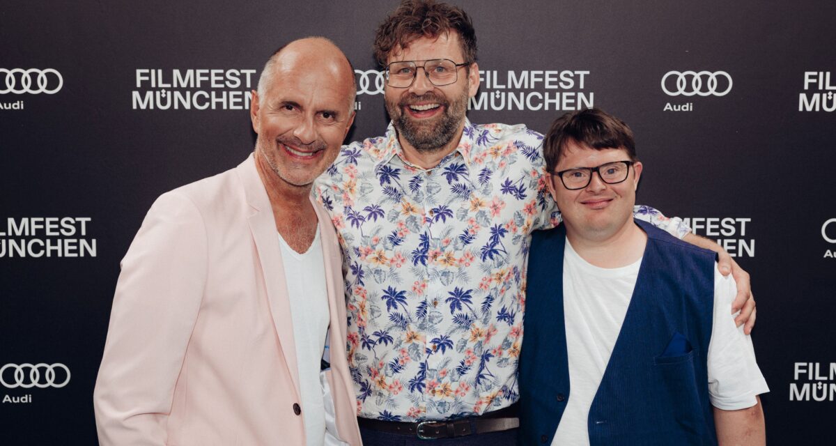 Ganzer halber Bruder | Film-Rezensionen.de