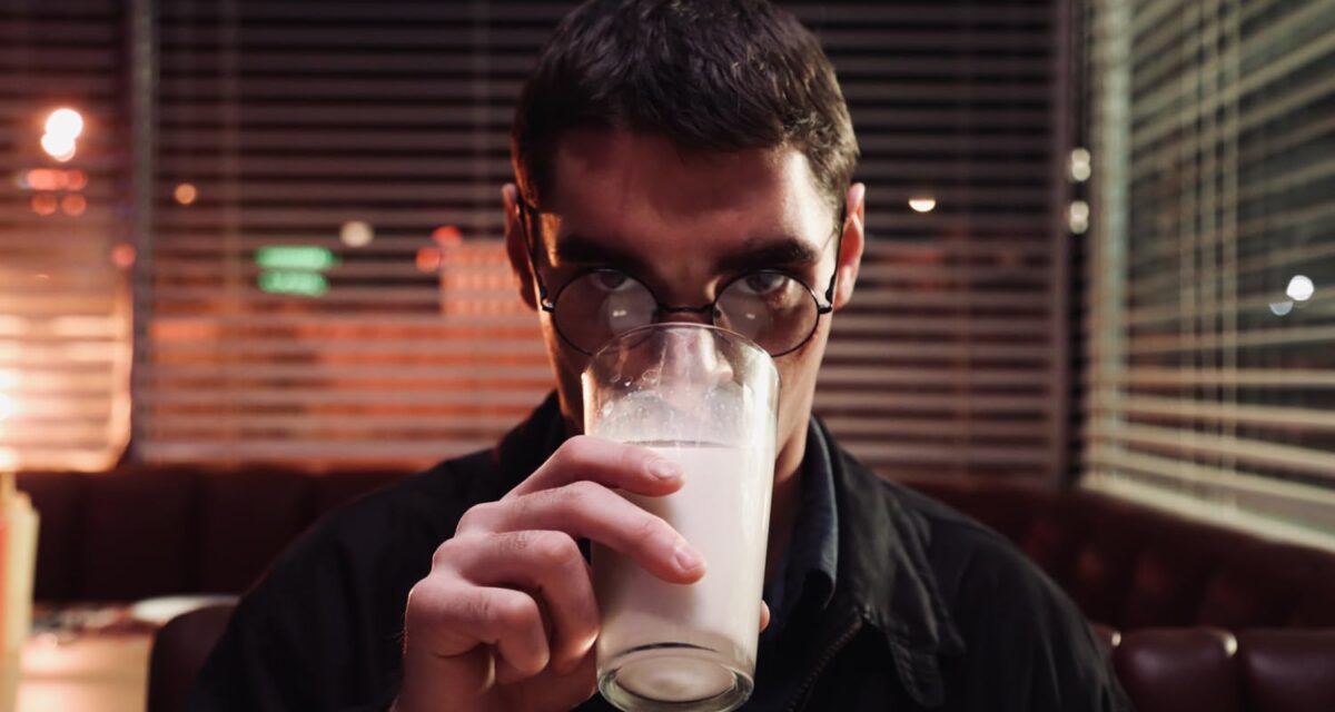 Love Me Dead | Film-Rezensionen.de